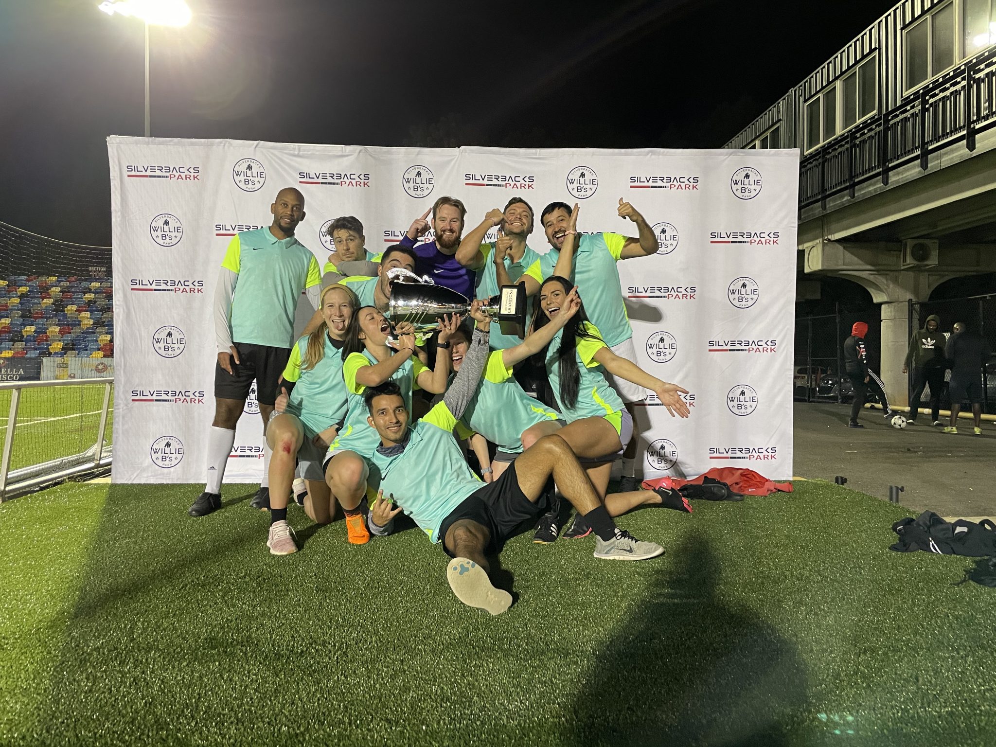 Home - Silverbacks Park